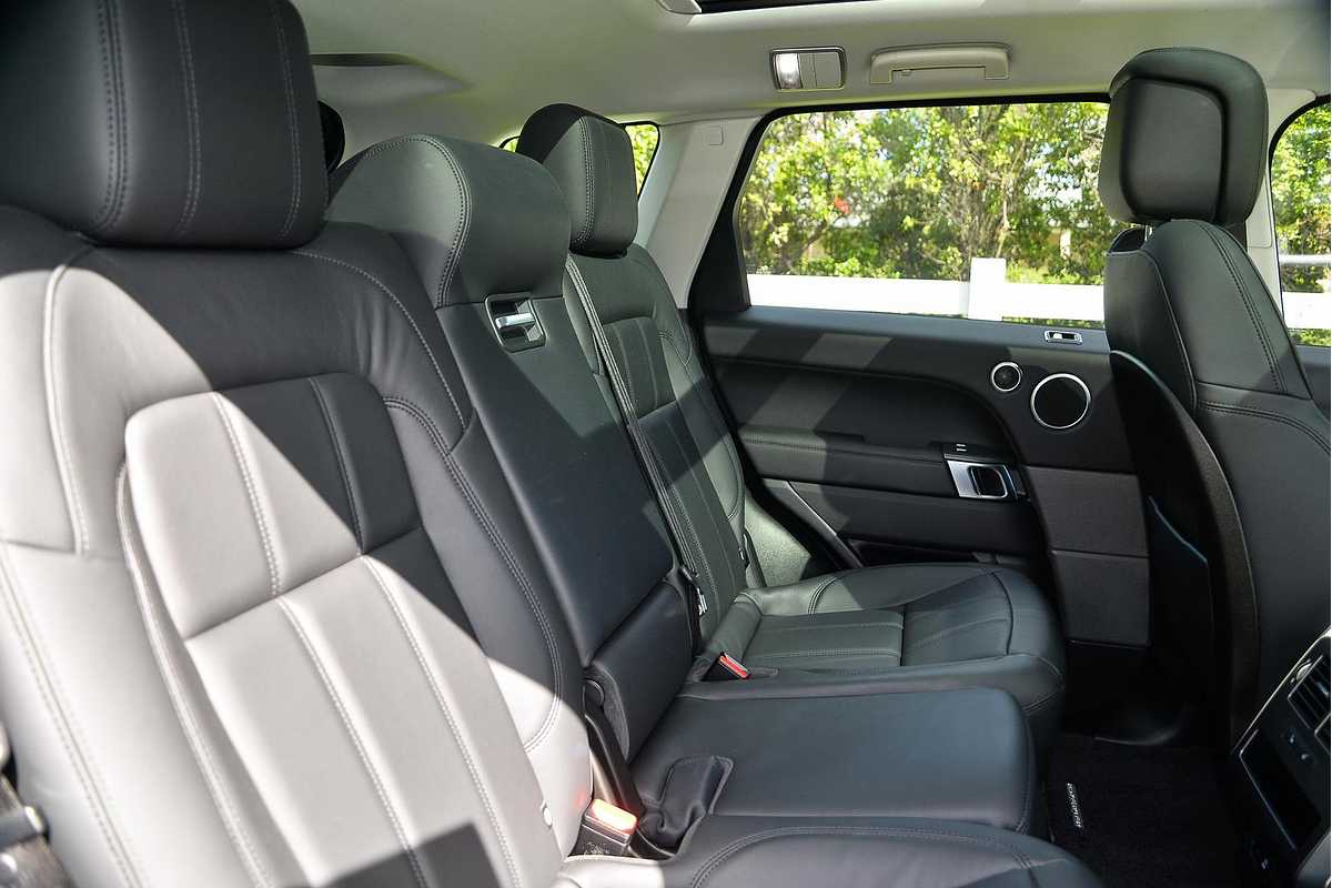 SOLD 2019 Land Rover Range Rover Sport SDV6 183kW SE in Blue SOLD 2019 Land Rover Range Rover Sport SDV6 183kW SE in Blue