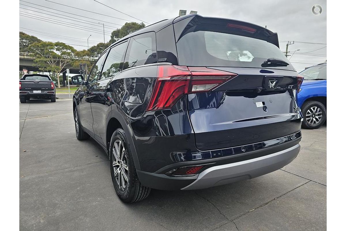 SOLD 2024 Mahindra XUV700 AX7L in Black | New SUV | Geelong VIC