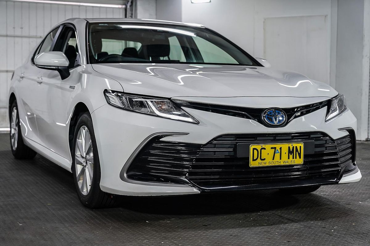 SOLD 2021 Toyota Camry Ascent in White | Used Sedan | Ryde NSW