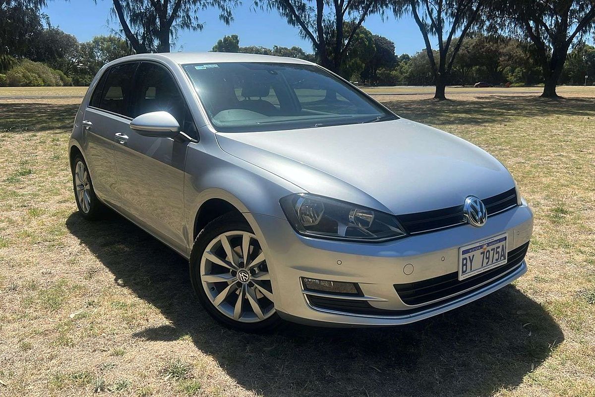 2016 Volkswagen Golf 110TDI Highline in SILVER OR CHROME | Used Hatch ...