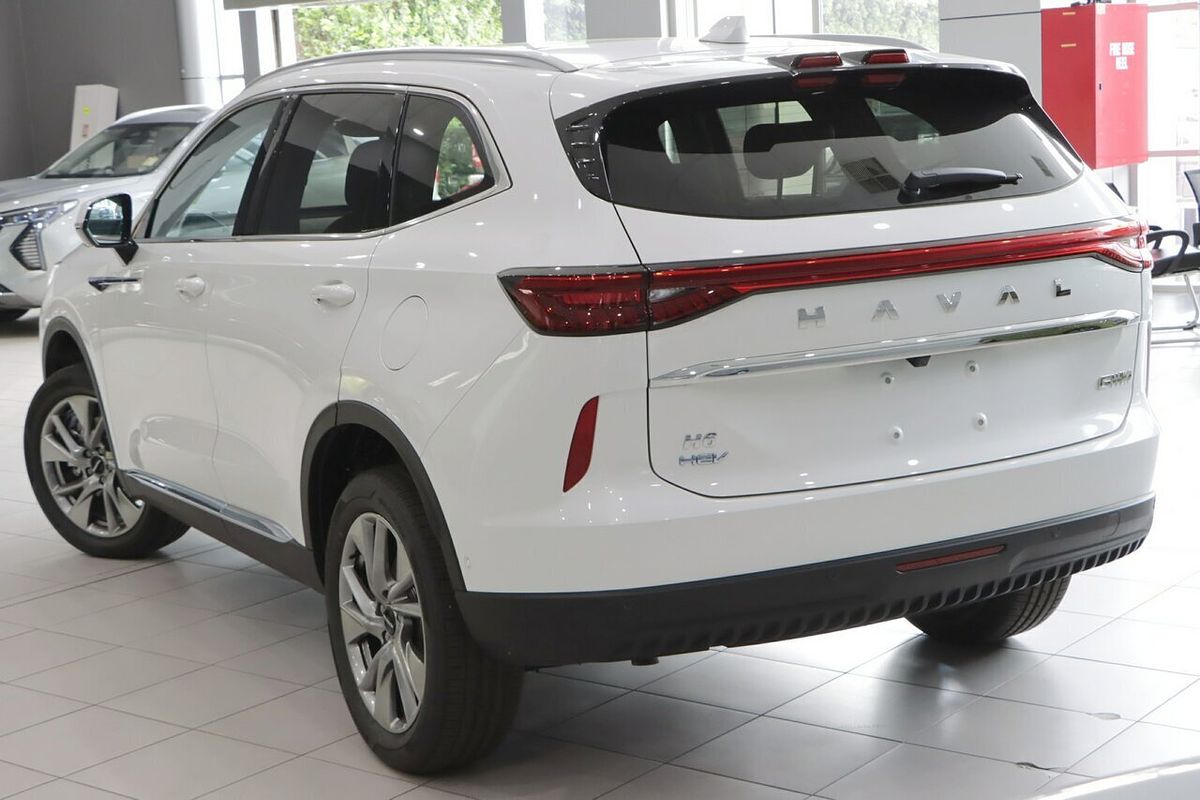 SOLD 2024 GWM Haval H6 Ultra Hybrid in Hamilton White | New SUV ...