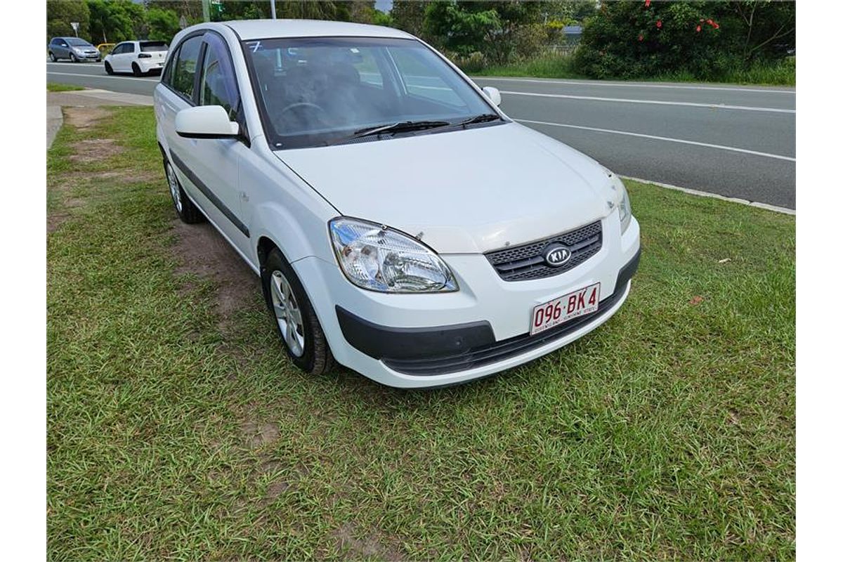SOLD 2007 Kia Rio LX in WHITE | Used Hatch | Slacks Creek QLD