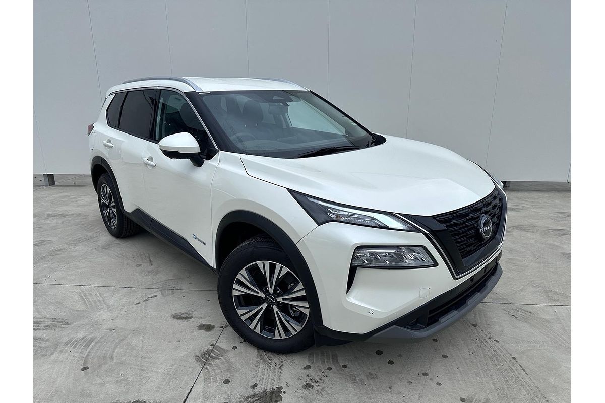 SOLD 2024 Nissan X-TRAIL ST-L e-POWER in White | New SUV | West Gosford NSW