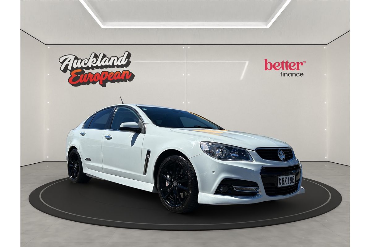 2013 Holden COMMODORE SS-V REDLINE VF SEDAN V8 6.0L 6MT in WHITE | Used Sedan | Auckland New Zealand