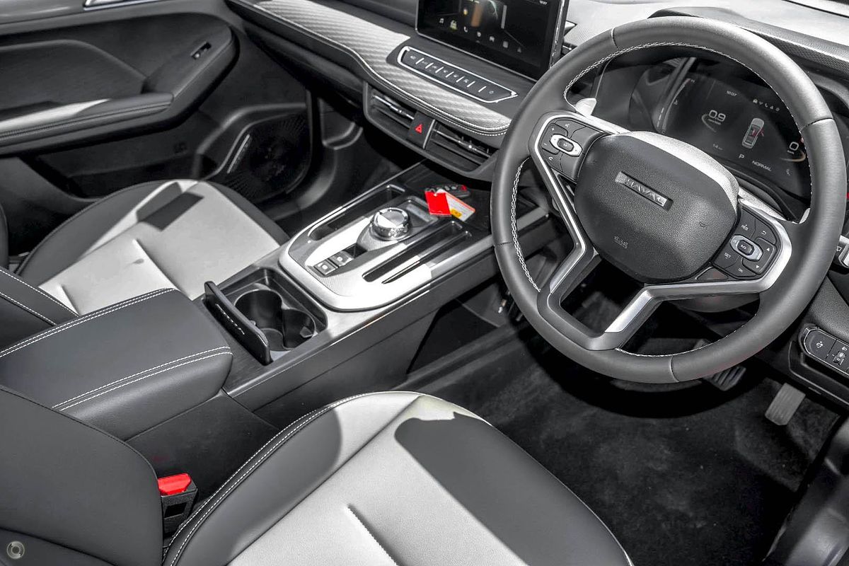 SOLD 2025 GWM Haval Jolion Lux in Red | New SUV | Hoppers Crossing VIC ...