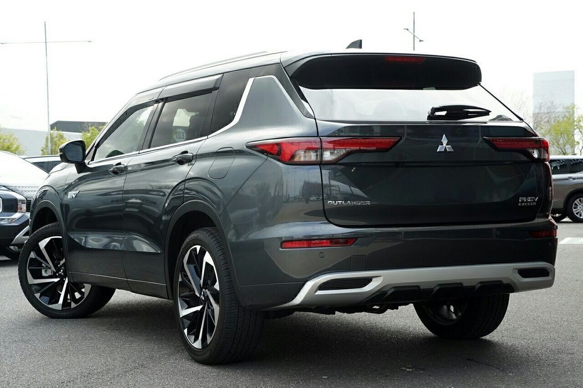 SOLD 2024 Mitsubishi Outlander PHEV Exceed in GRAPHITE GREY | New SUV ...