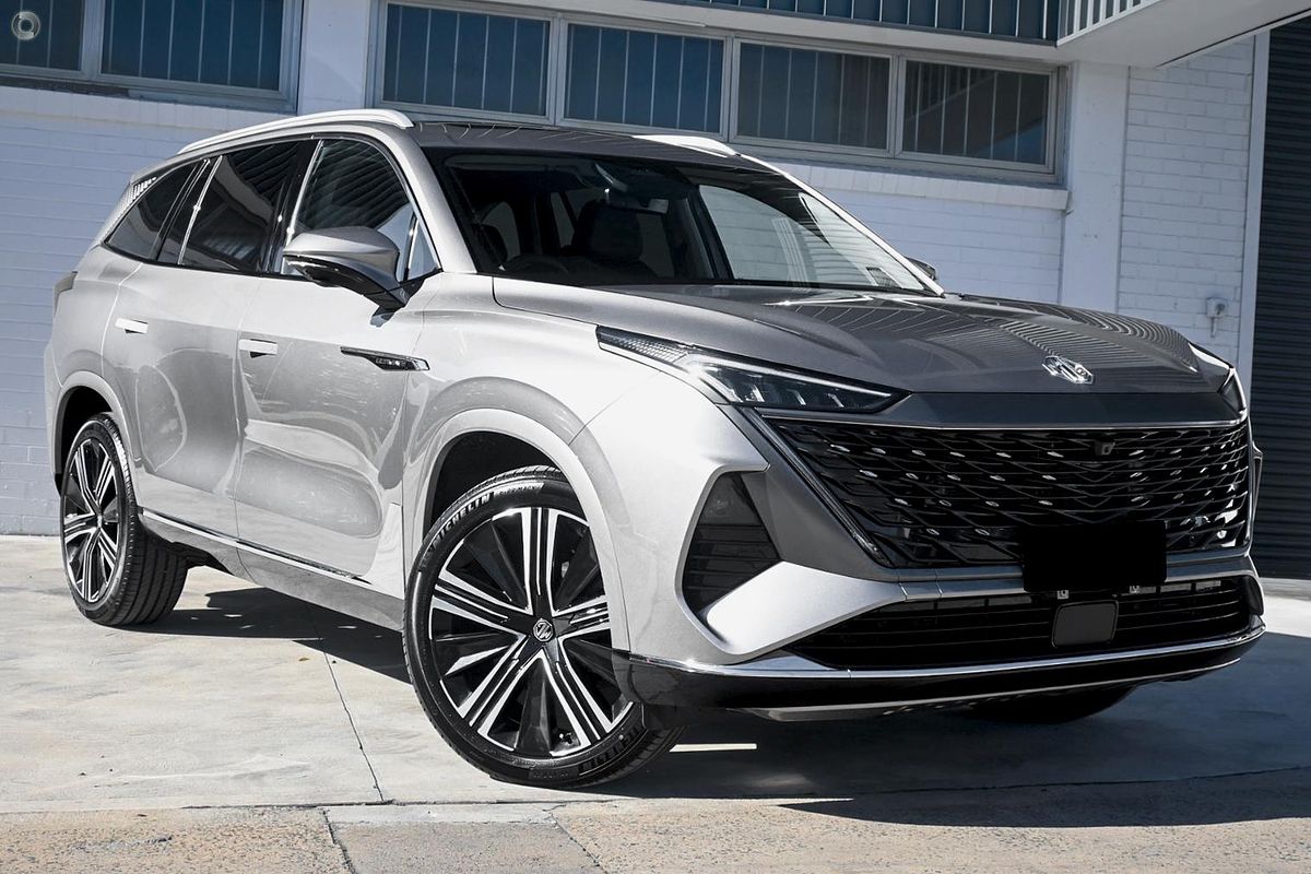 SOLD 2025 MG QS Essence in Silver | New SUV | West Gosford NSW ...