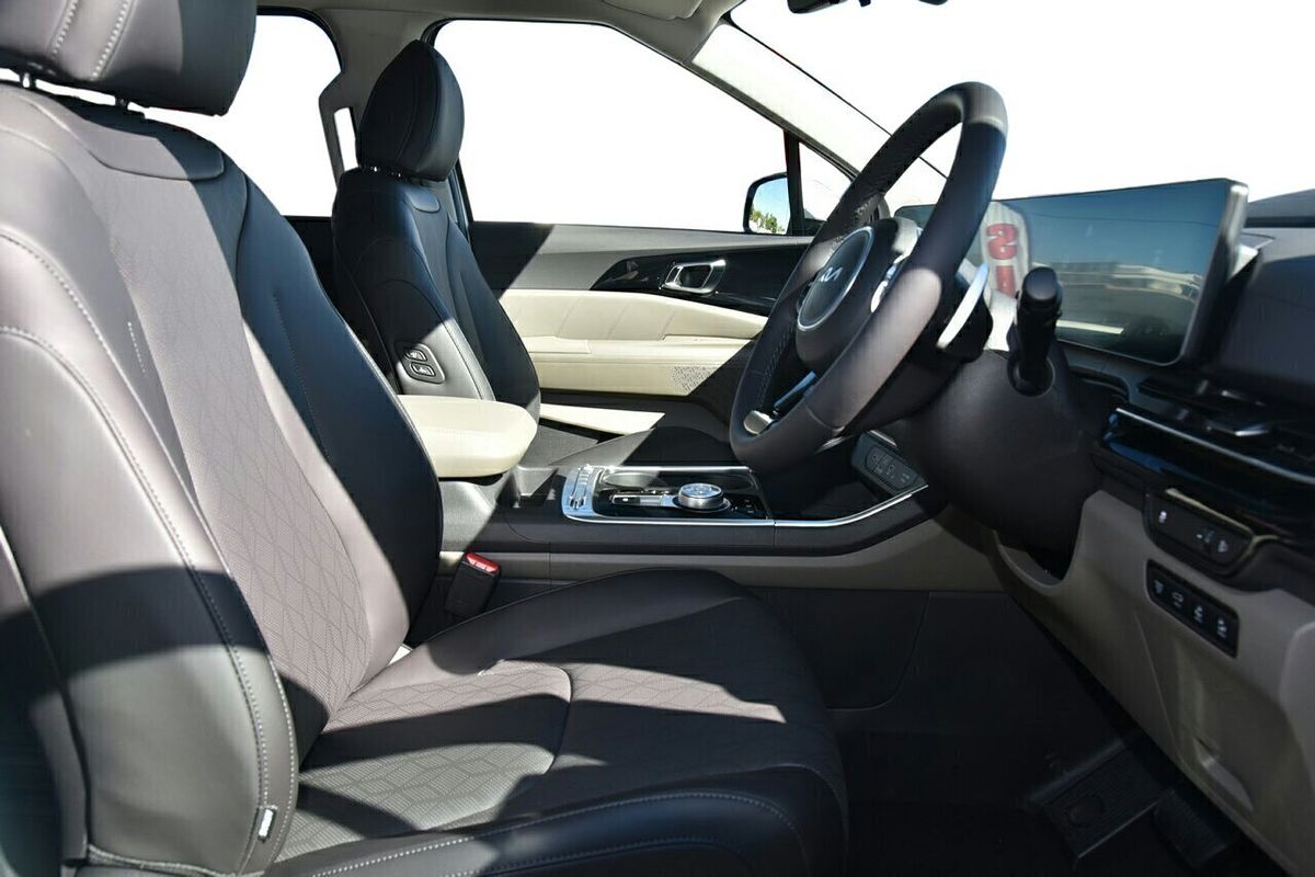 2025 Kia Carnival GT-Line in Snow White Pearl (SWP) | New SUV | Stock #600216 | Victoria Park WA ...