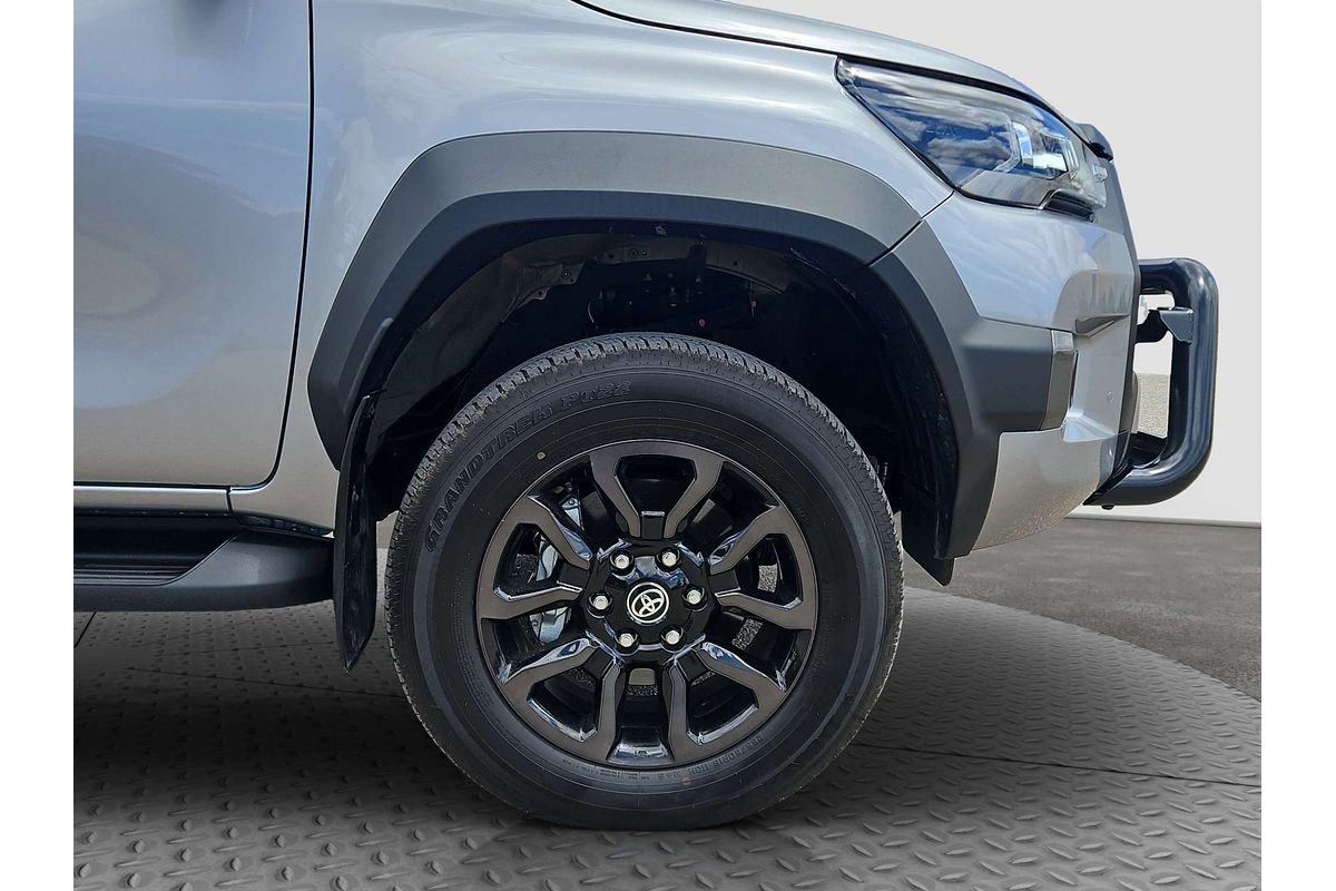 SOLD 2023 Toyota Hilux Rogue in Stunning Silver | Used Ute | Stock ...