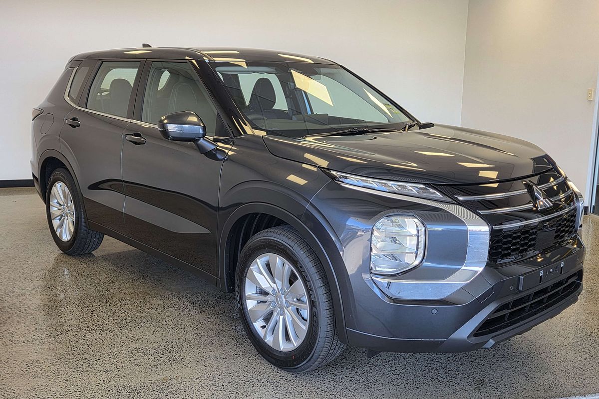 2025 Mitsubishi Outlander ES in GRAPHITE GREY | New SUV | Stock #77891 ...
