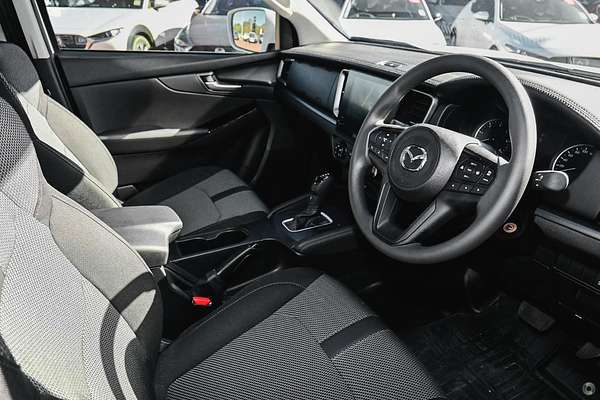 2025 Mazda BT-50 XT in White | New Ute | Stock #11313214 | Capalaba QLD ...