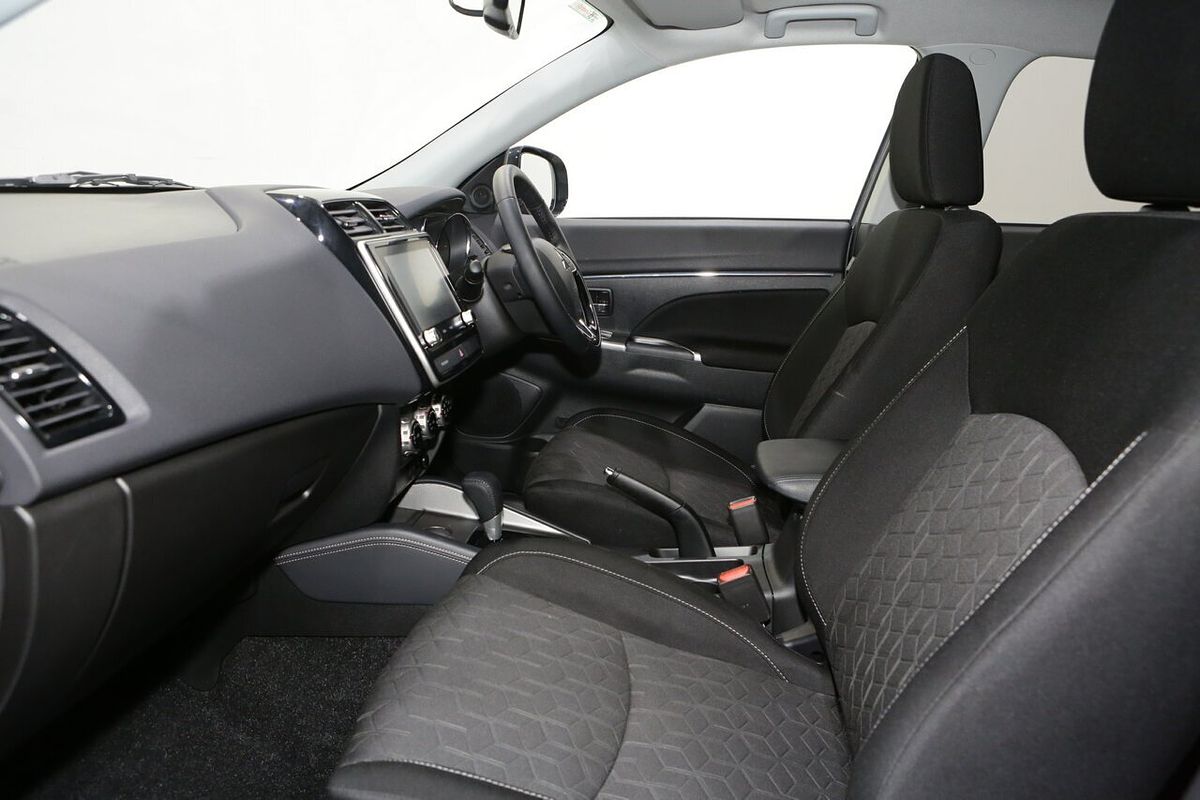SOLD 2024 Mitsubishi ASX LS in TITANIUM | Used SUV | Stock #467348 ...
