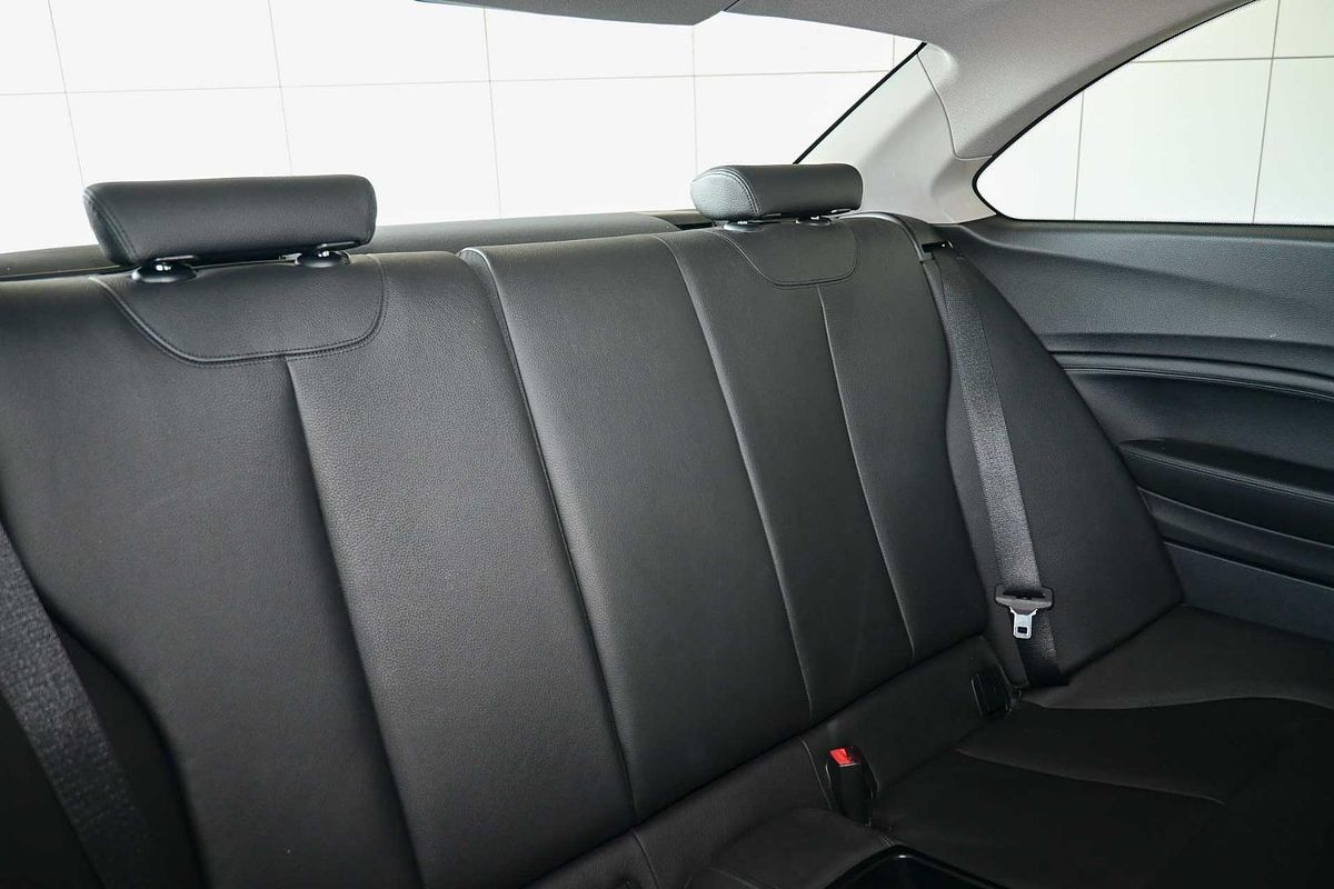 SOLD 2015 BMW 2 Series 220i Sport Line in WHITE | Used Coupe | Stock ...