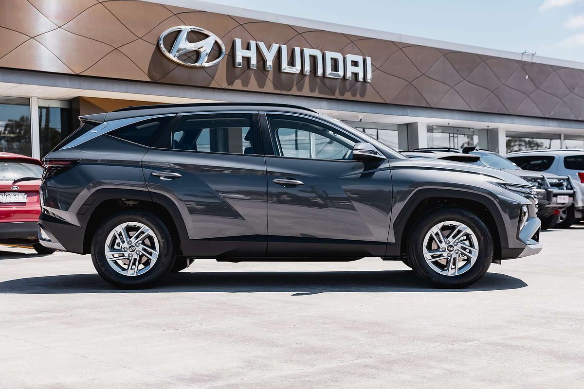 2025 Hyundai Tucson in Ecotronic Grey Pearl Metallic Paint | New SUV ...