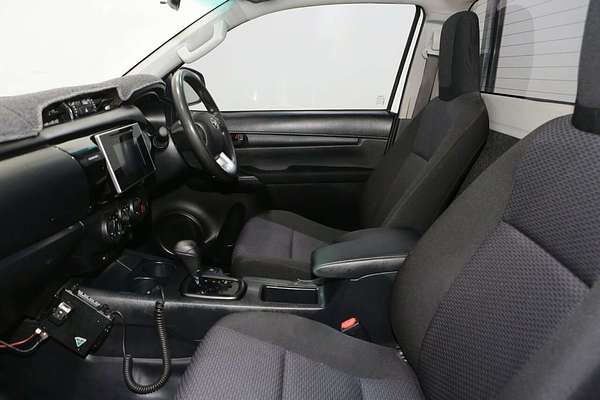 2020 Toyota Hilux Workmate in White | Used Ute | Stock #466420 ...