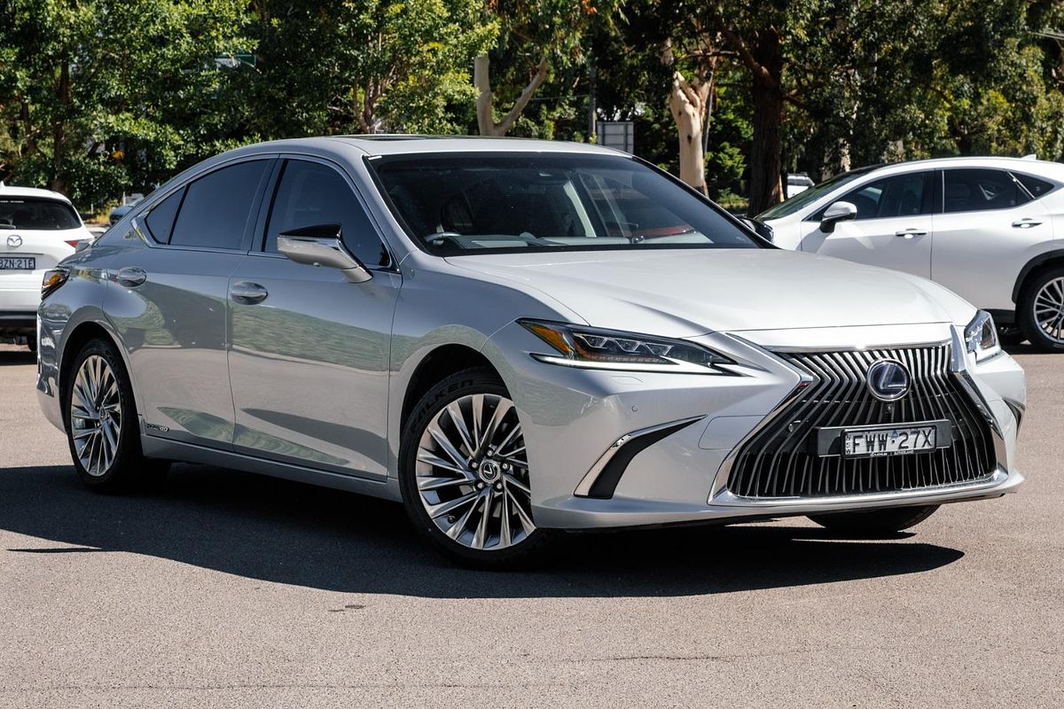 SOLD 2021 Lexus ES ES300h Sports Luxury in Silver | Used Sedan | Stock ...