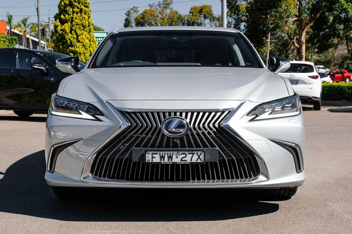 SOLD 2021 Lexus ES ES300h Sports Luxury in Silver | Used Sedan | Stock ...