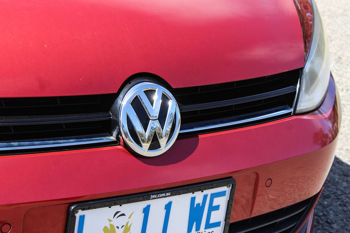 2014 Volkswagen Golf 90TSI in RED | Used Hatch | Stock #U74222 | Hobart ...