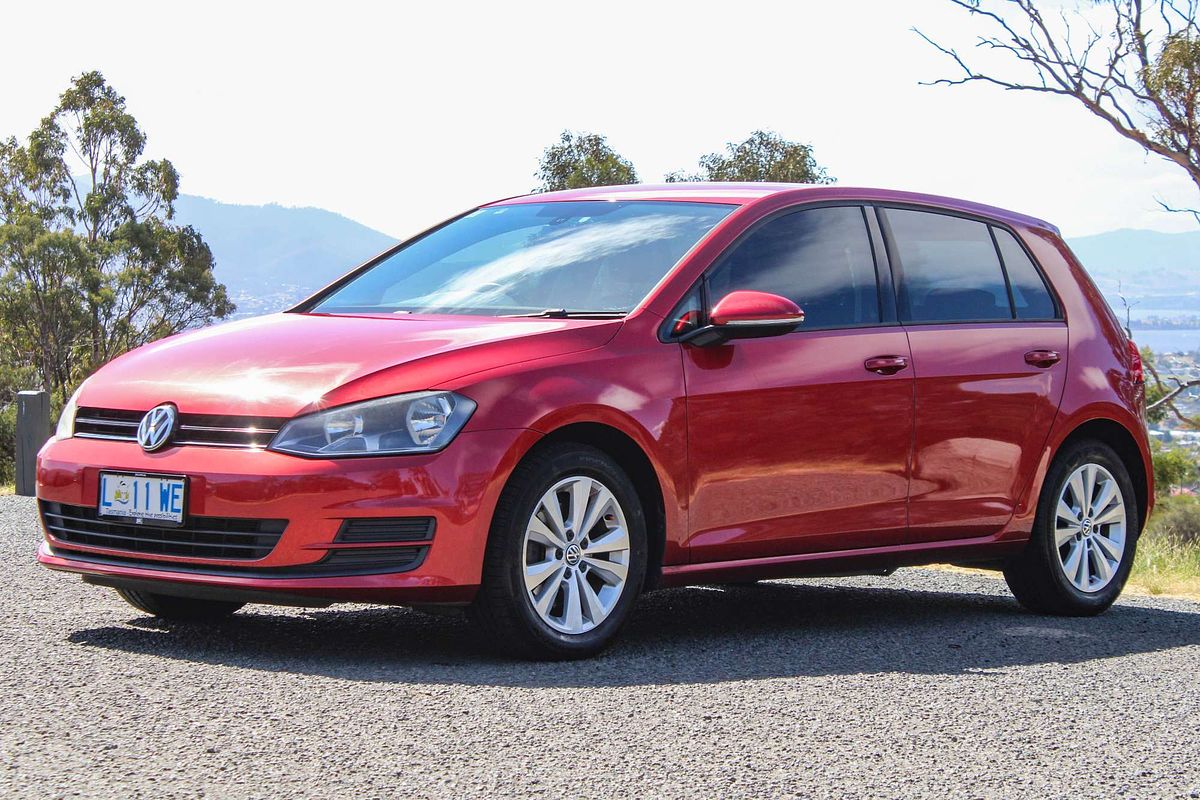 2014 Volkswagen Golf 90TSI in RED | Used Hatch | Stock #U74222 | Hobart ...