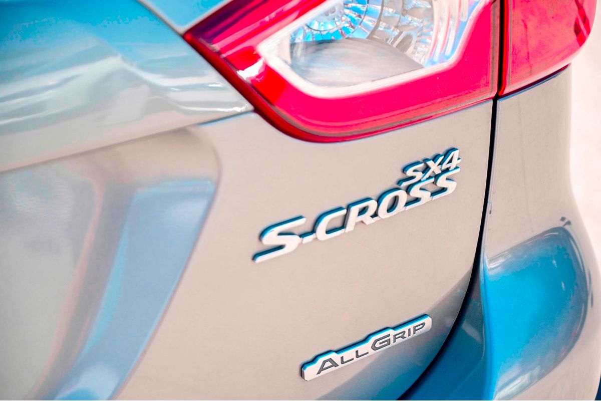 2014 Suzuki S-Cross GLX in Grey | Used Hatch | Stock #U128521 | Osborne ...