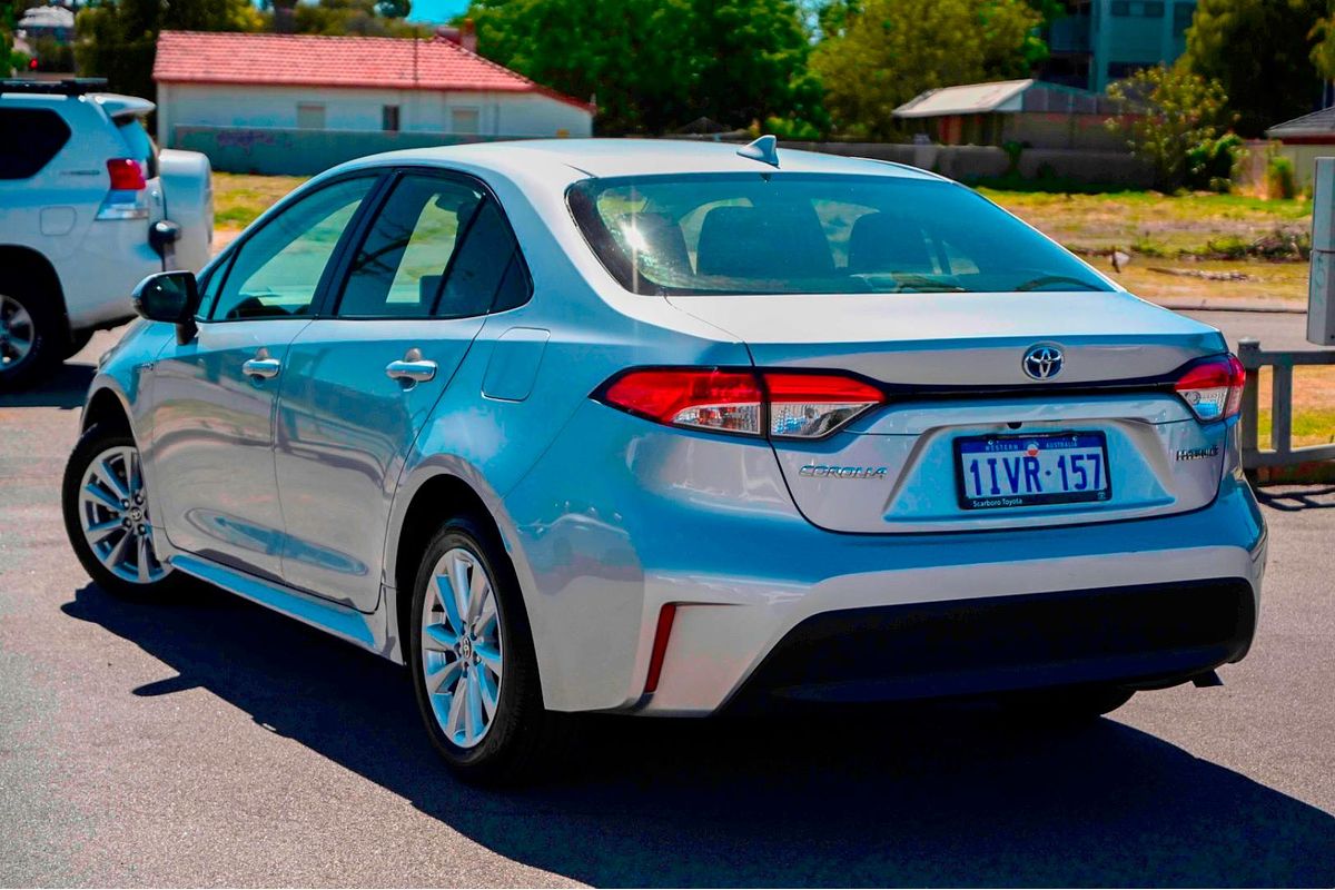 2023 Toyota Corolla Ascent Sport Hybrid in Silver Pearl | Used Sedan ...