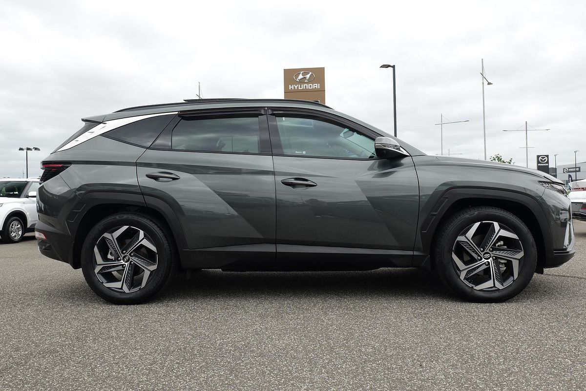 2024 Hyundai Tucson Highlander in Grey | Used SUV | Stock #UHE23060 ...