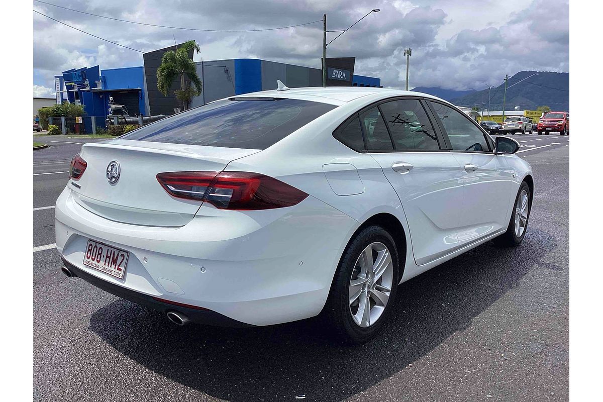SOLD 2018 Holden Commodore LT in WHITE | Used Hatch | Stock #12162 ...