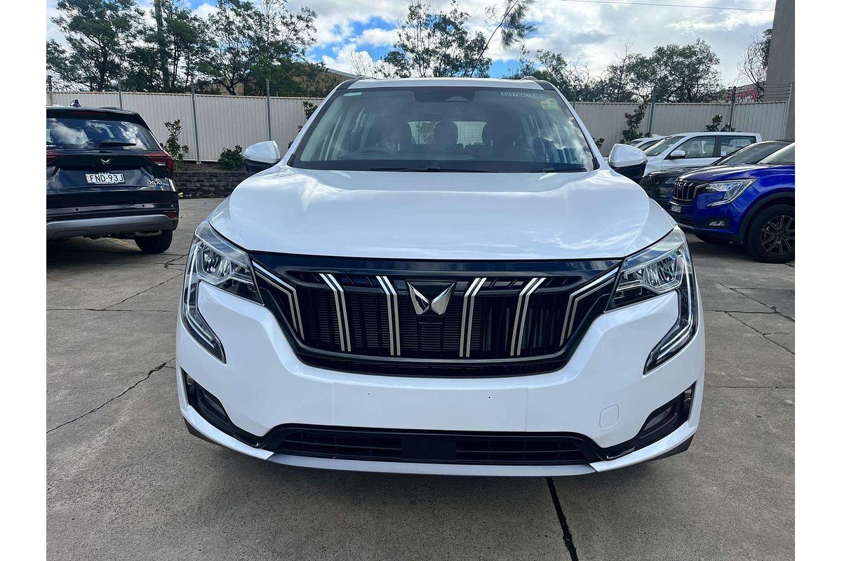 SOLD 2025 Mahindra XUV700 AX7L in Everest White | New SUV | Stock # ...