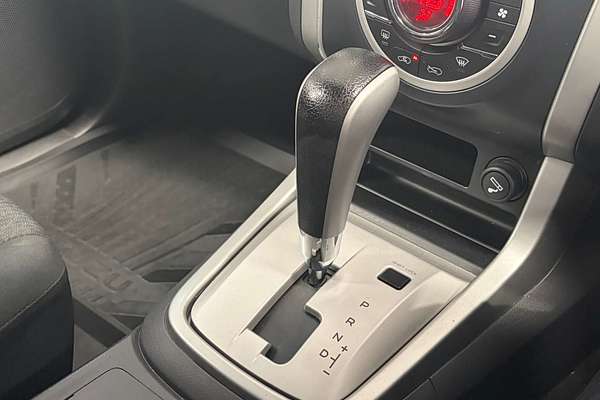 2015 Isuzu MU-X LS-U in White | Used SUV | Stock #467544 | Welshpool WA ...