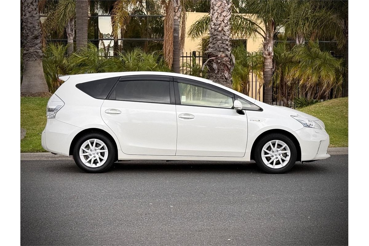 2012 Toyota Prius in White | Used SUV | Stock #2531 | Braeside VIC ...