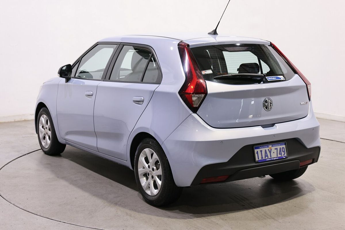 SOLD 2023 MG MG3 Core in Skye Silver, Metallic | Used Hatch | Stock ...