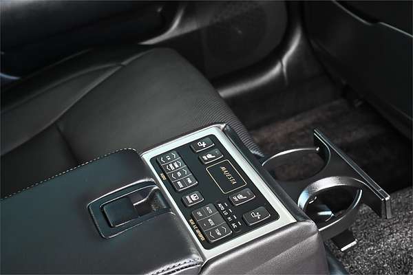 2009 Toyota Crown G Type in Silver | Used Sedan | Stock #1934 ...