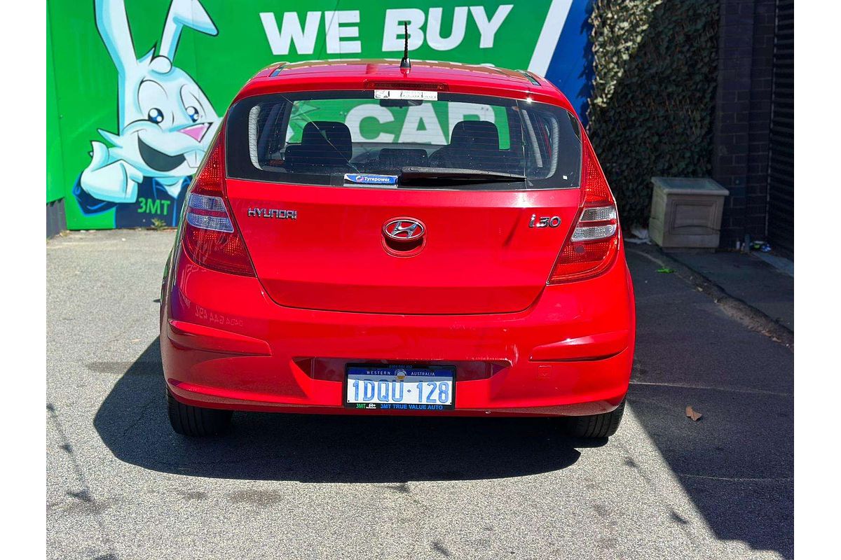 2011 Hyundai i30 SX in Red | Used Hatch | Stock #6691 | Victoria Park ...