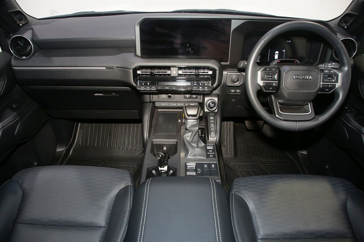 2024 Toyota Landcruiser Prado VX in WHITE | Used SUV | Stock #466786 ...