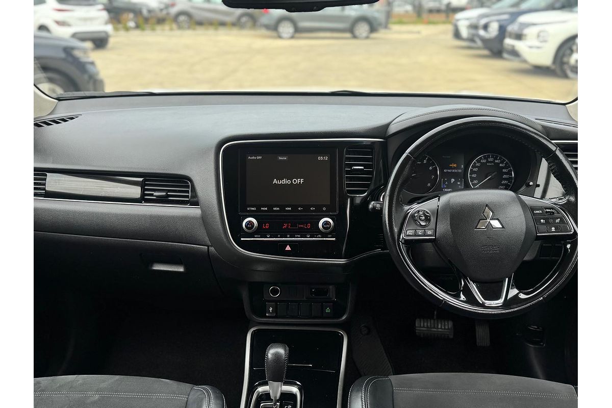 2020 Mitsubishi Outlander LS in White | Used SUV | Stock #RU1281 ...