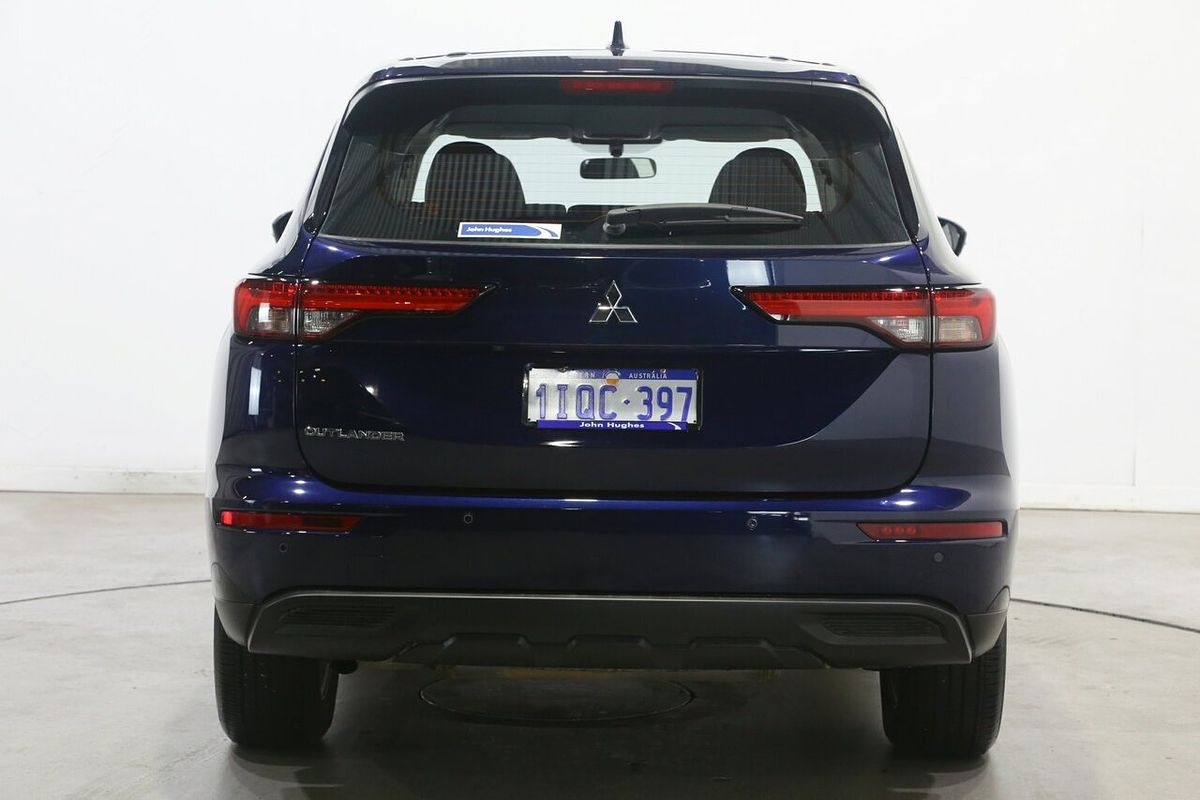 SOLD 2024 Mitsubishi Outlander ES in COSMIC BLUE | Used SUV | Stock ...
