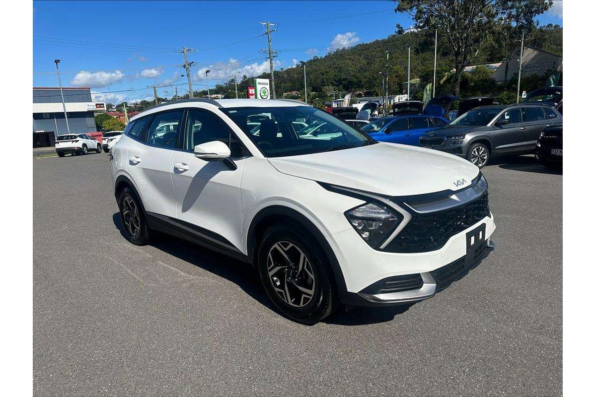 SOLD 2024 Kia Sportage S in Clear White | Used SUV | Stock #650133 ...