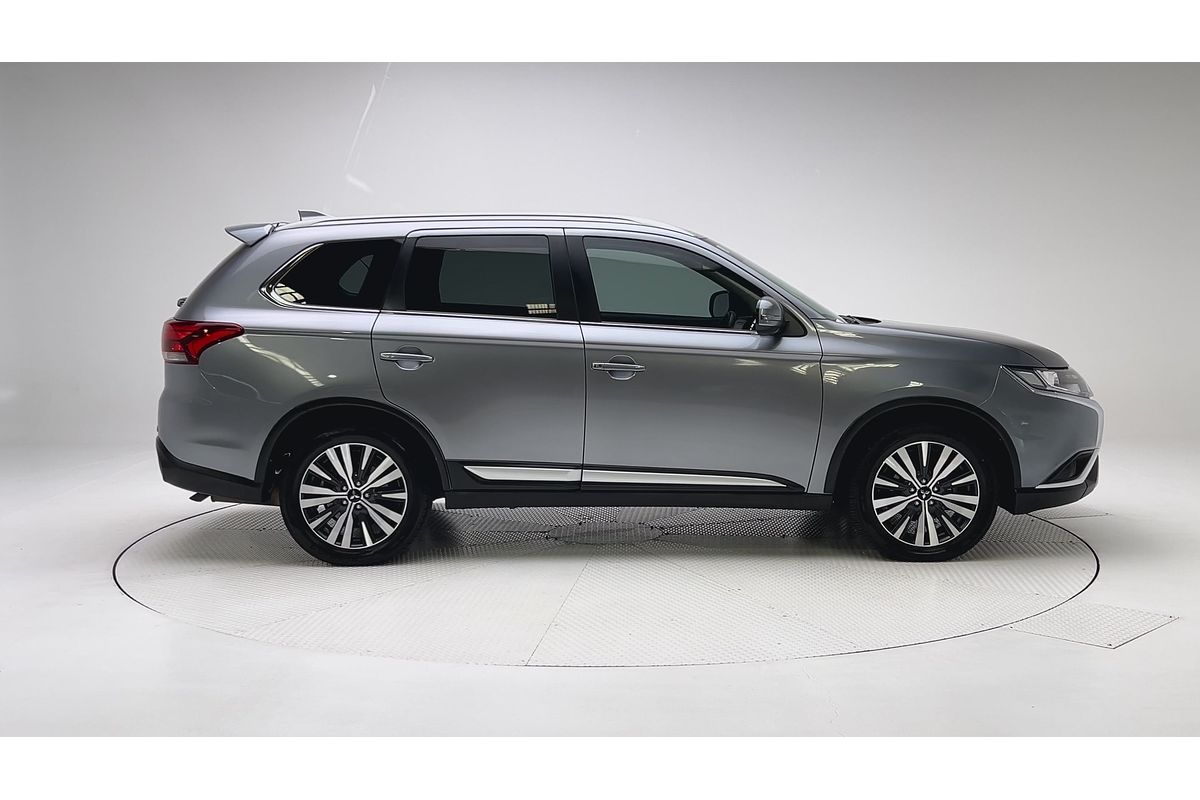 SOLD 2020 Mitsubishi Outlander LS in GREY | Used SUV | Stock #U221932 ...