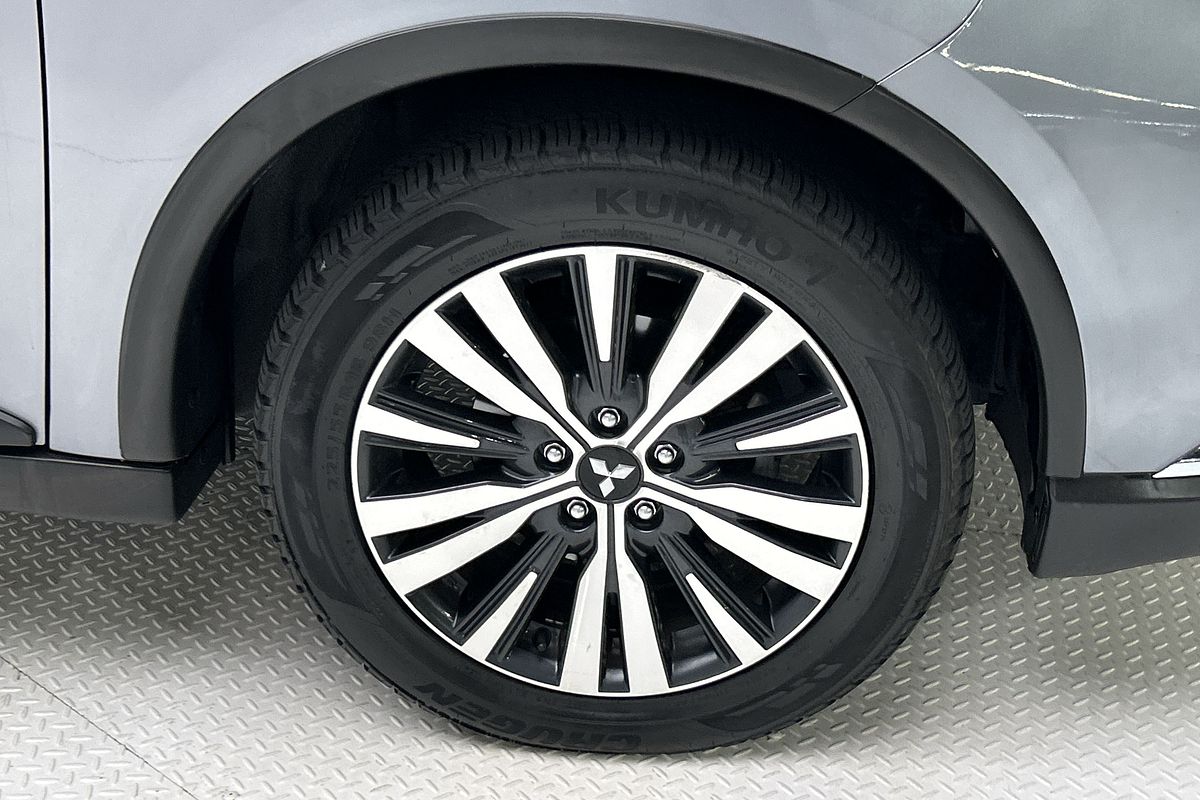 SOLD 2020 Mitsubishi Outlander LS in GREY | Used SUV | Stock #U221932 ...