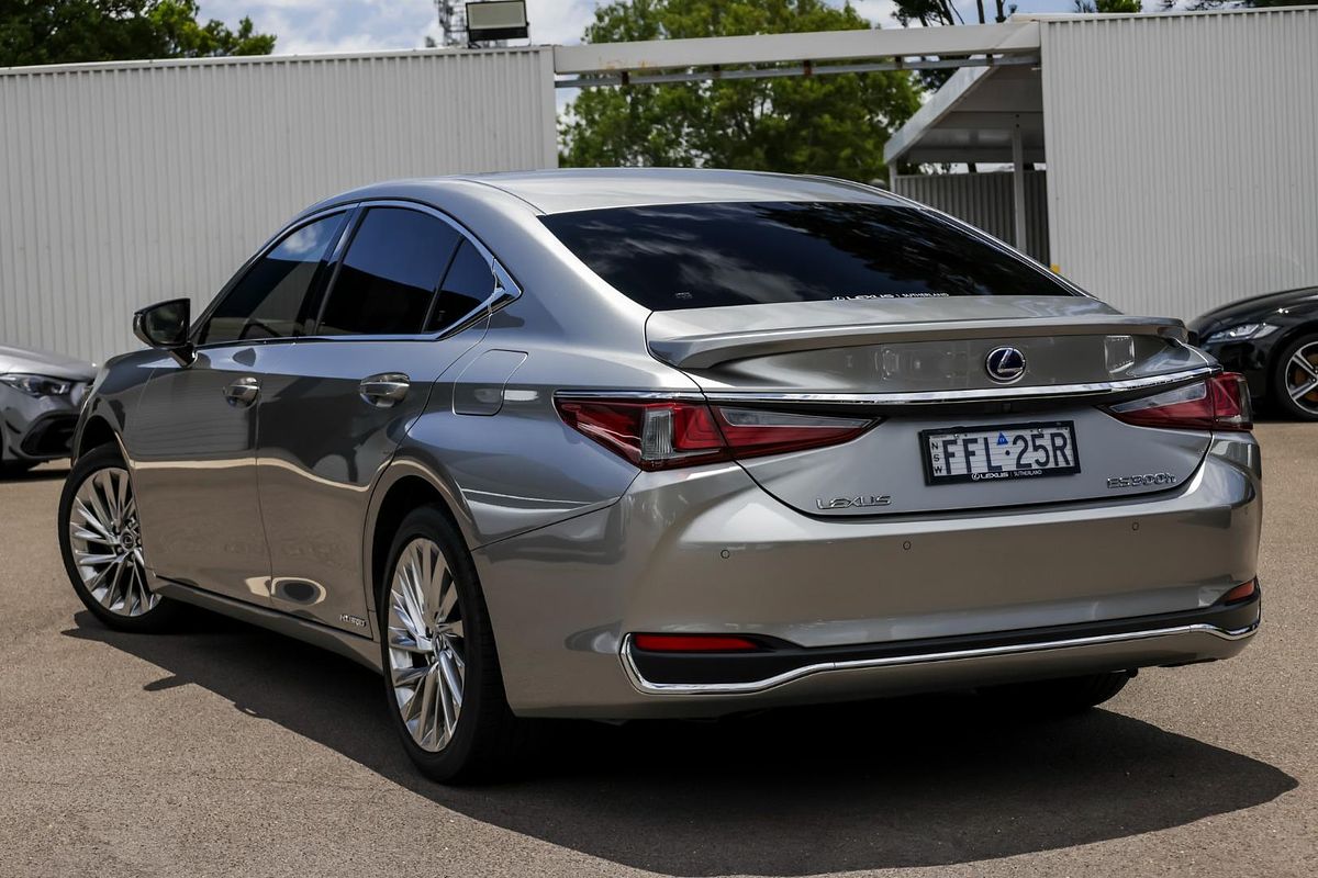 SOLD 2020 Lexus ES ES300h Sports Luxury in Silver | Used Sedan | Stock ...