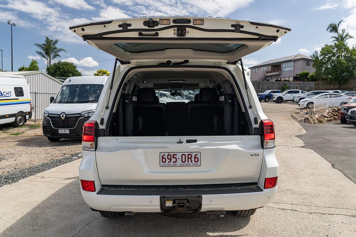 SOLD 2016 Toyota Landcruiser VX in White | Used SUV | Stock #2106701 ...