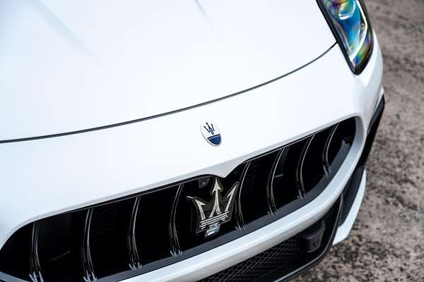 2025 Maserati Grecale Trofeo in White | New SUV | Stock #NM1106 ...