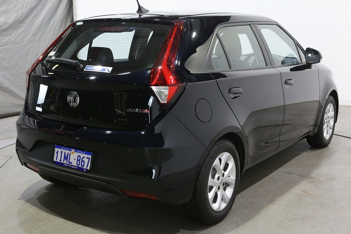 SOLD 2024 MG MG3 Core in Pebble Black, Standard | Used Hatch | Stock ...