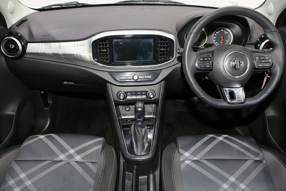 SOLD 2024 MG MG3 Core in Pebble Black, Standard | Used Hatch | Stock ...