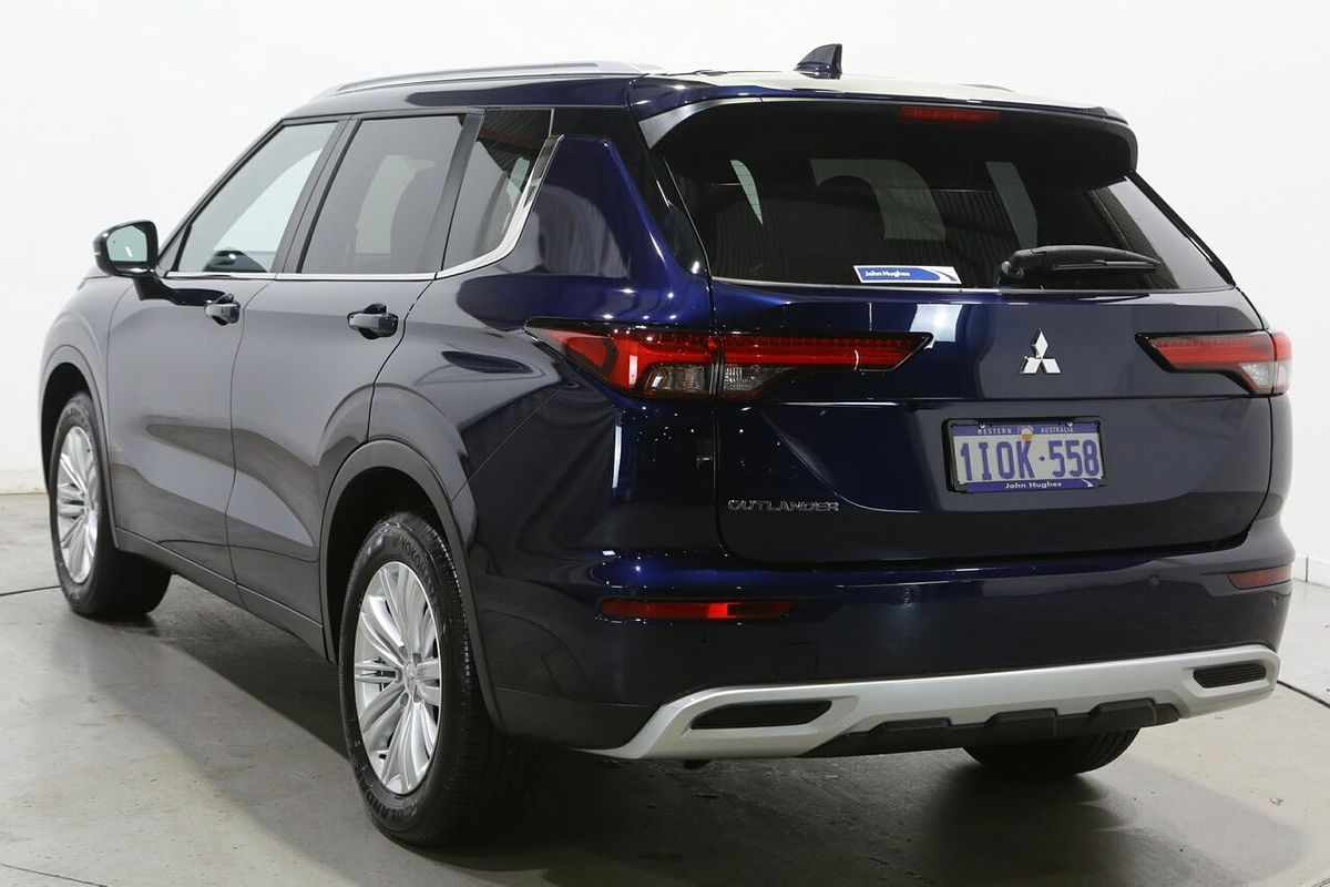 SOLD 2025 Mitsubishi Outlander LS in COSMIC BLUE | Used SUV | Stock ...
