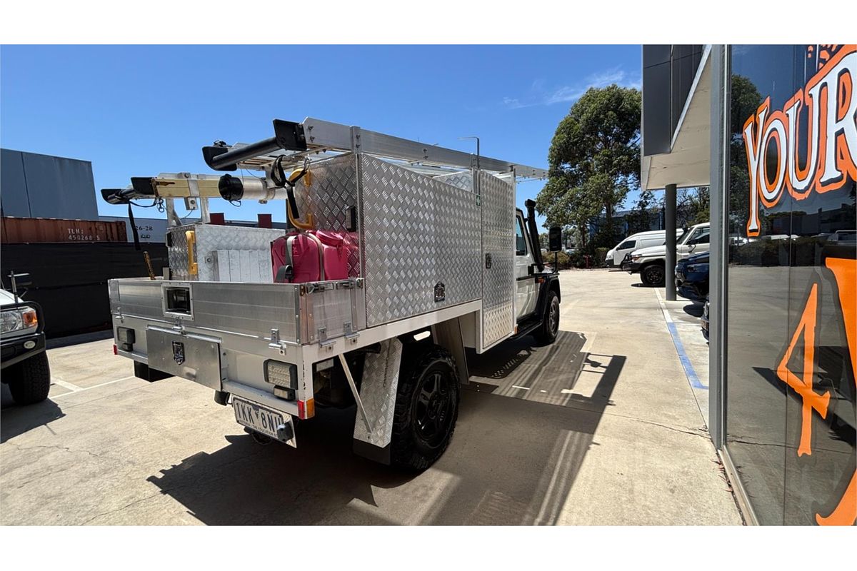 SOLD 2017 Mercedes-Benz G-Class G300 CDI in White | Used Ute | Stock ...