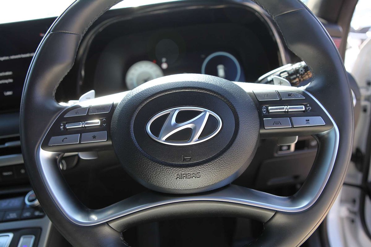 2023 Hyundai Palisade Highlander in Creamy White | Used SUV | Stock ...