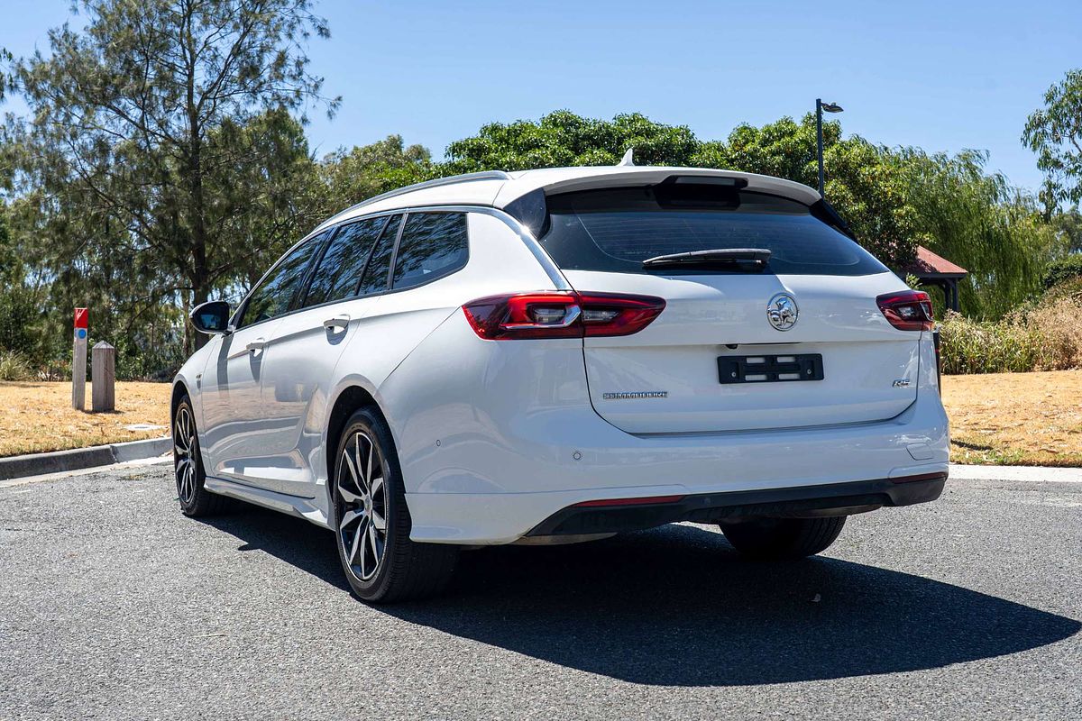2018 Holden Commodore RS in WHITE | Used SUV | Stock #157140 | Oakleigh ...