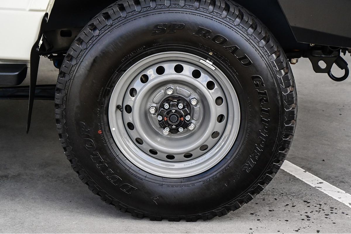 SOLD 2023 Toyota LANDCRUISER 70 SERIES LC79 WORKMATE in French Vanilla ...