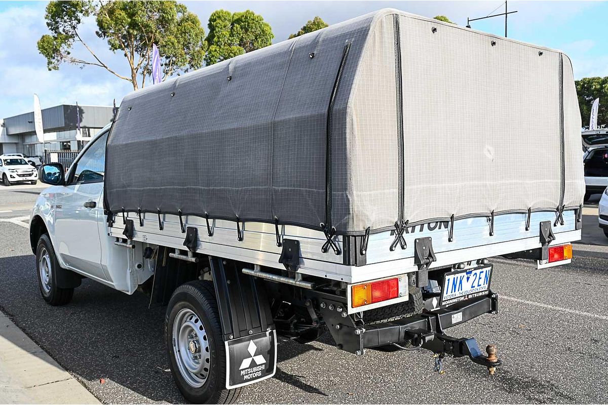 SOLD 2018 Mitsubishi Triton GLX in White | Used Ute | Stock #C19420 ...